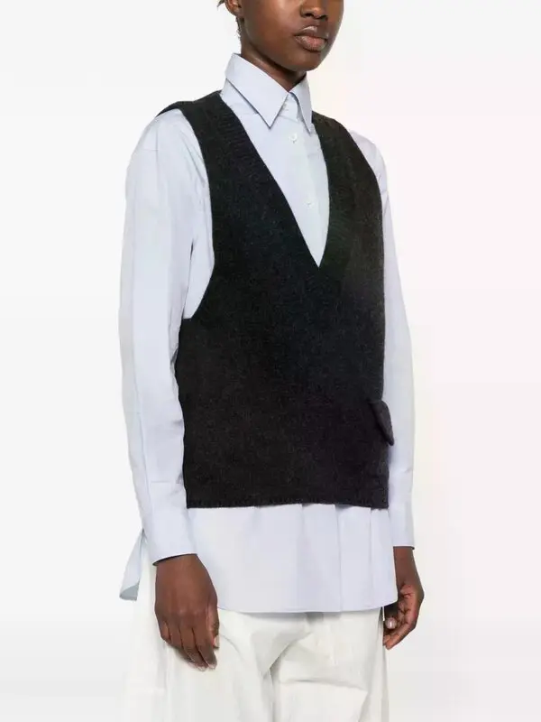 LAMRONS V-neck Flap-pocket Vest