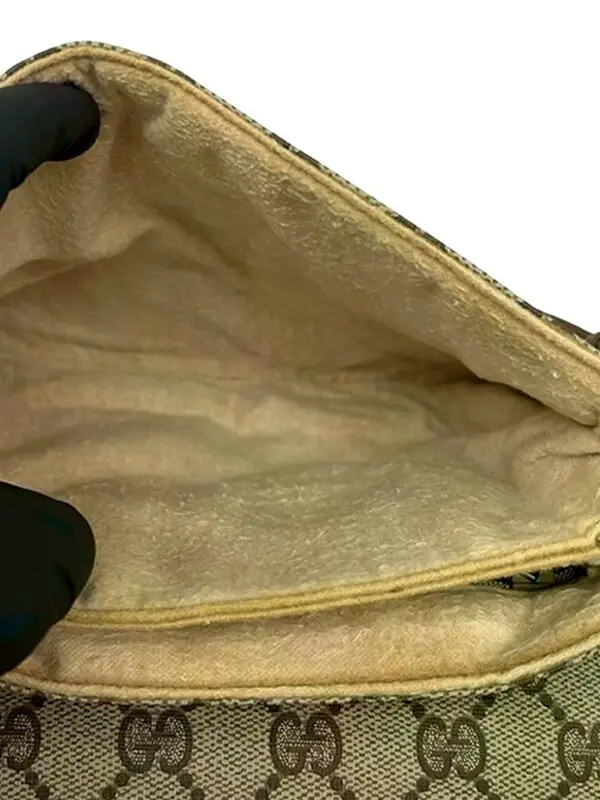 Gucci Gg Supreme Crossbody Bag