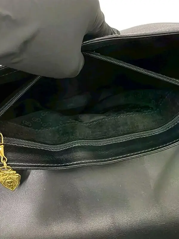 Gucci 2000-2015 Calfskin Crossbody Bag
