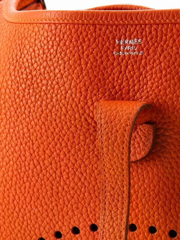 Hermès Evelyne Bag Gen Iii Clemence Pm Crossbody Bag - Orange