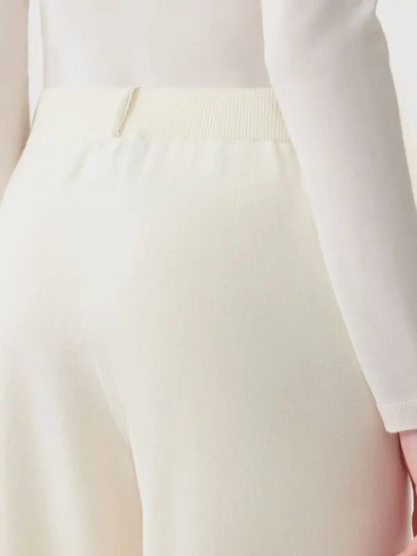 Fabiana Filippi Straight-leg Wool, Silk, And Cashmere Knit Trousers - Natural