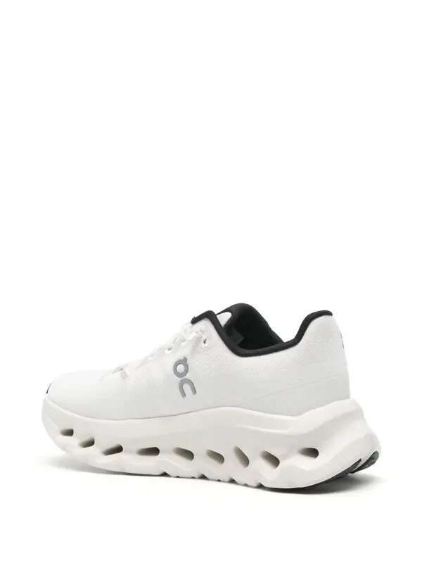 On Cloudtilt Sneakers