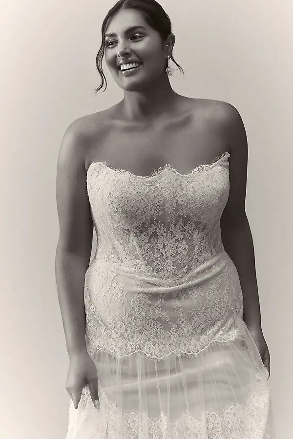 PRONOVIAS Exclusive: Irisa Gown