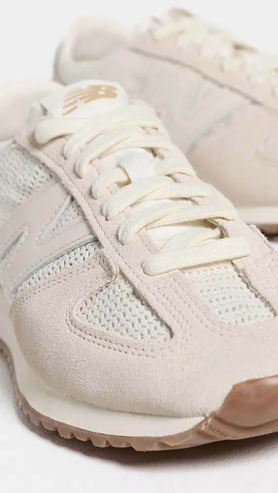 NEW BALANCE 471 Sneakers