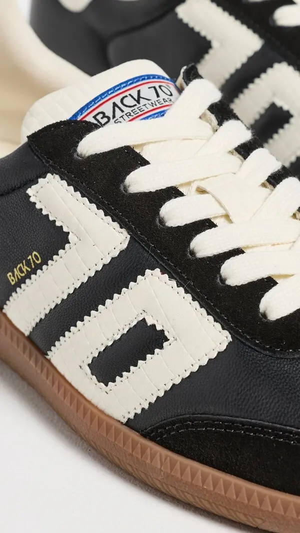 BACK 70 Cloud Nc Sneakers - Black Milk