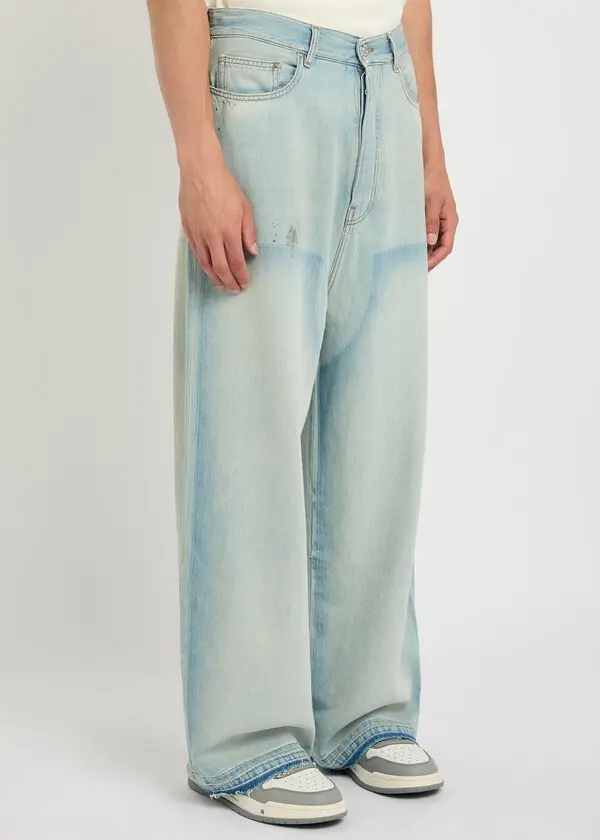 Amiri Logo-embroidered Relaxed Straight-leg Jeans