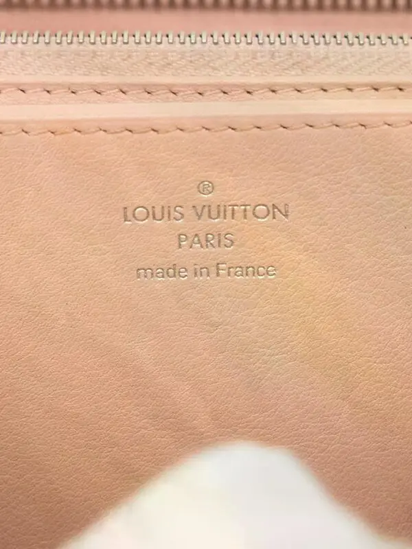 LOUIS VUITTON 2017 Monogram Mahina Zippy Wallet Long Wallets