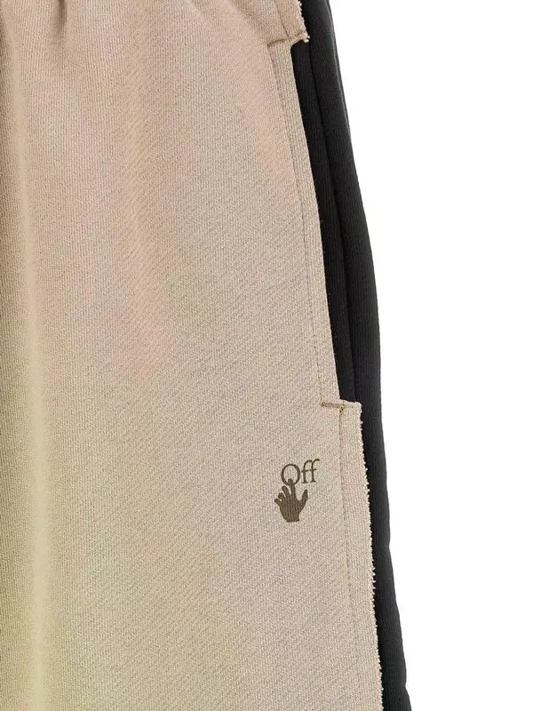 Off-White Spices Arrow Overlap Skate Bermuda Shorts