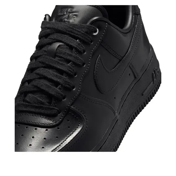 Nike Force 1 '07 Sneakers