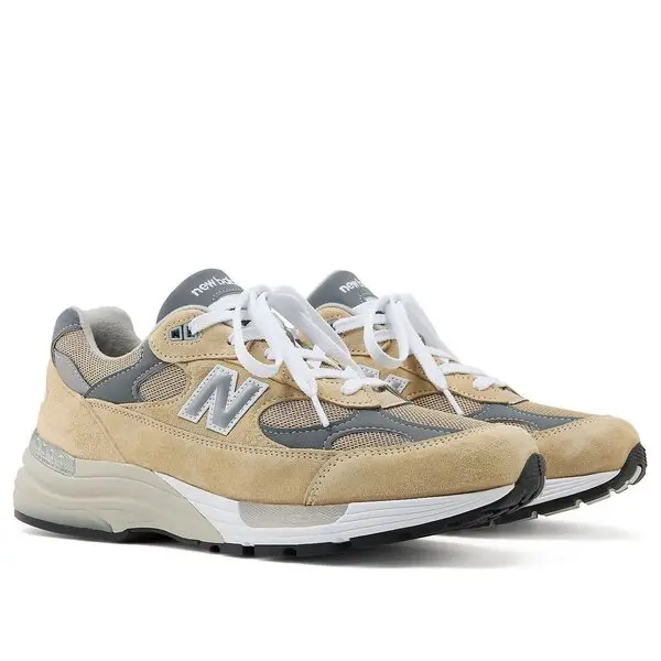 NEW BALANCE Made In Usa 992 Sneakers - Beige/white