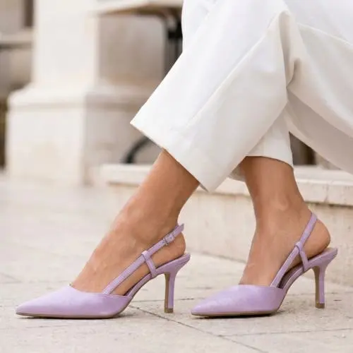 KNEETOES Dakota Kitten Heels