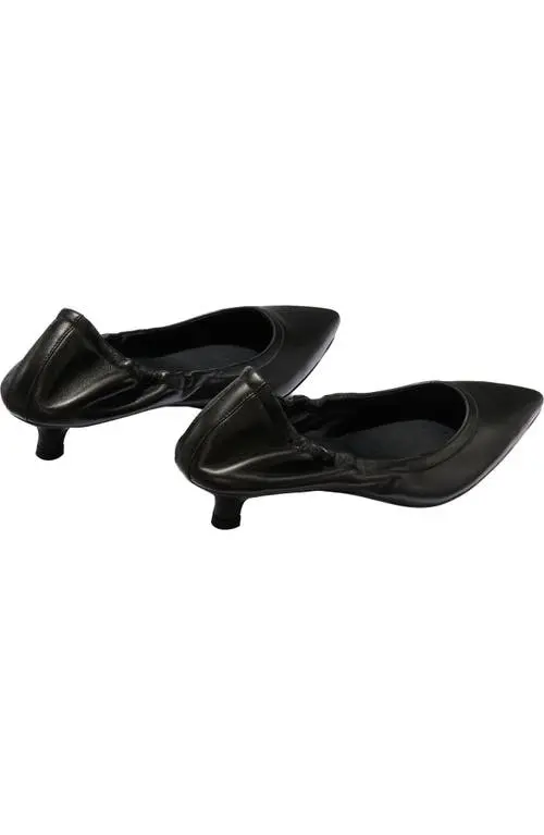 MARGAUX LONNBERG The Roma Pumps
