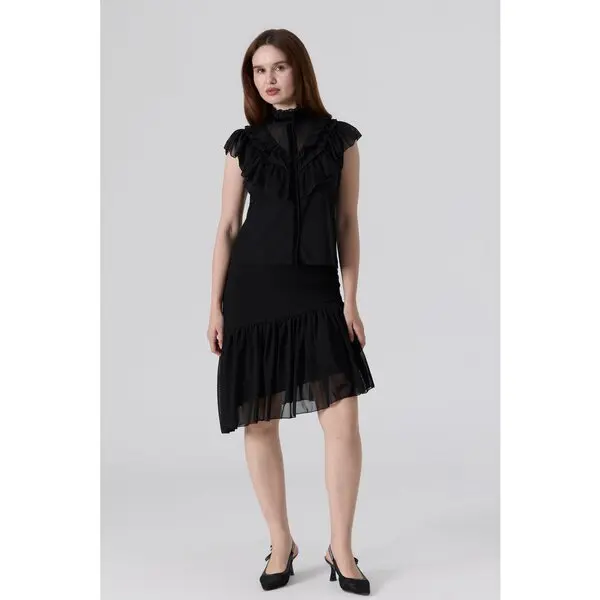 LE FAFO Ruffles Top & High-low Skirt Set