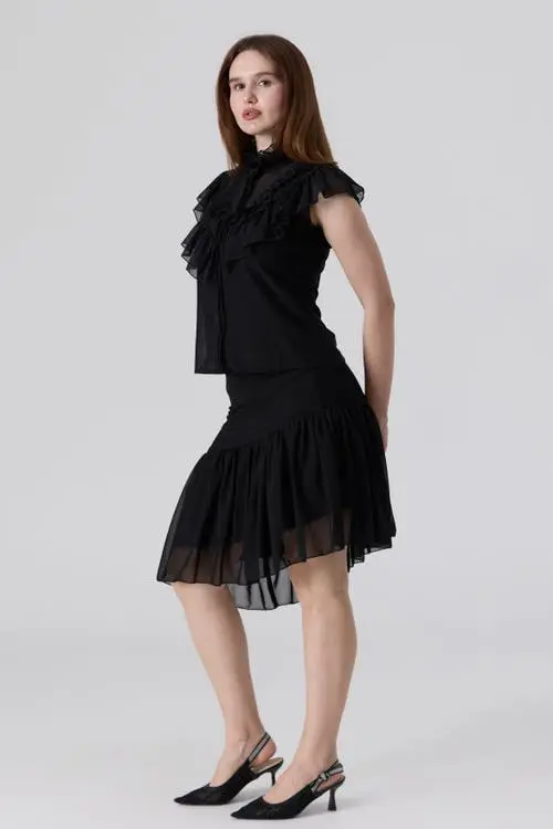 LE FAFO Ruffles Top & High-low Skirt Set