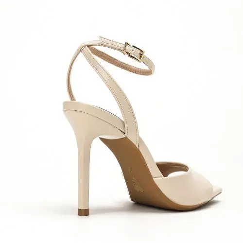 KNEETOES Casey Heels