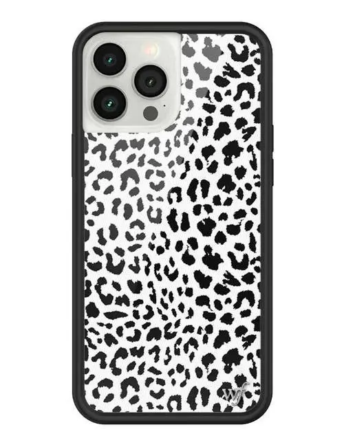 WILDFLOWER CASES Meow | Snow Iphone Case