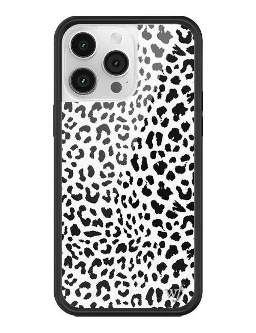 WILDFLOWER CASES Meow | Snow Iphone Case