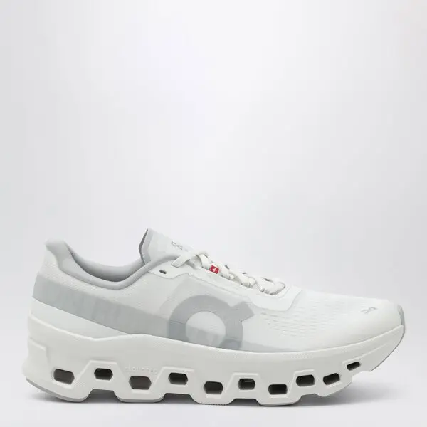 On Cloudmonster Sneakers