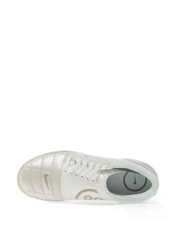 Nike Total 90 Sneakers