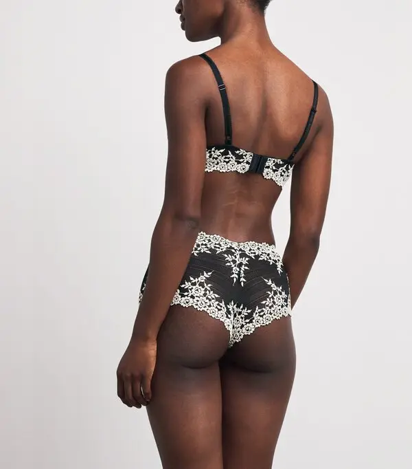Wacoal Embrace Lace Bra - Black