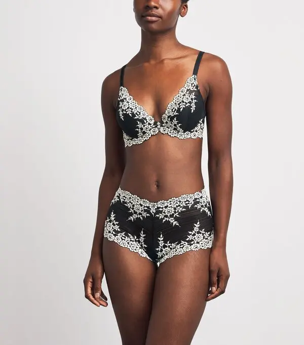 Wacoal Embrace Lace Plunge Bra - Black