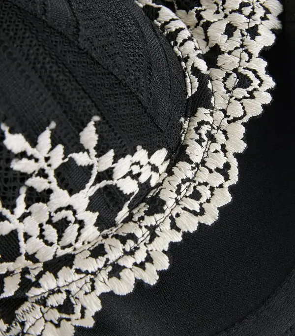 Wacoal Embrace Lace Plunge Bra - Black
