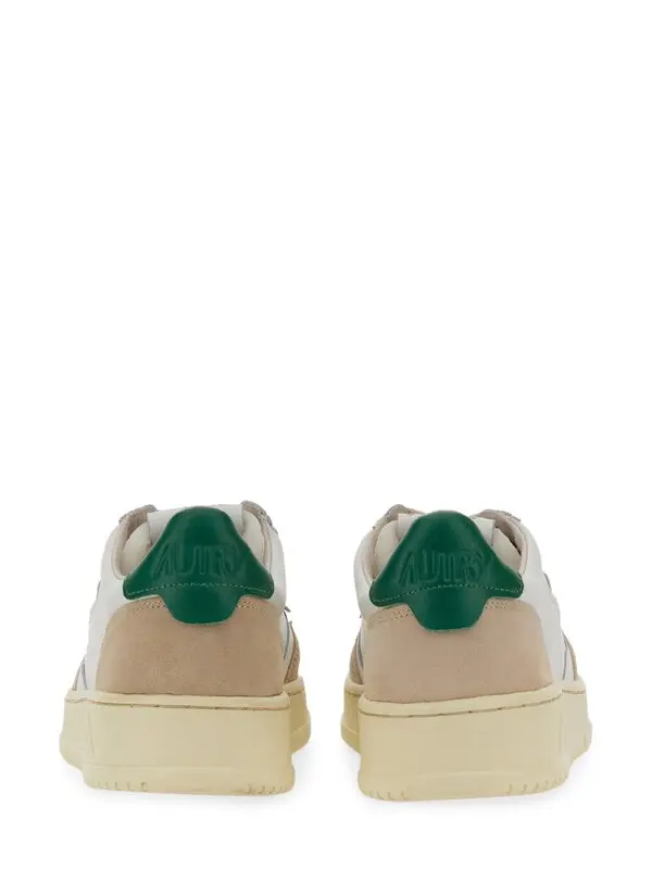 AUTRY Medalist Low Top Sneakers - White