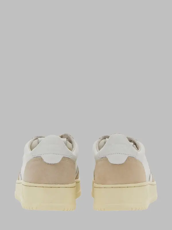 AUTRY Medalist Low Top Sneakers - White