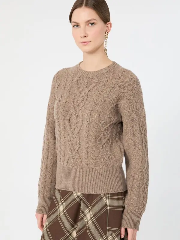Max Mara Cable Knit Wool Yarn Jumper
