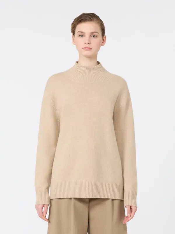 Max Mara Cashmere Turtleneck Sweater