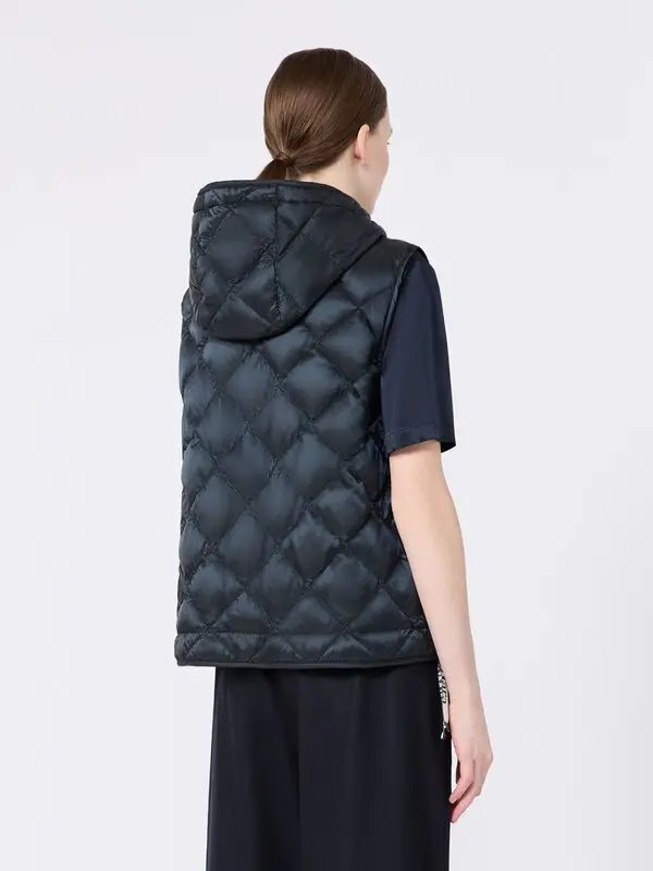 Max Mara Water-repellent Iridescent Canvas Padded Gilet