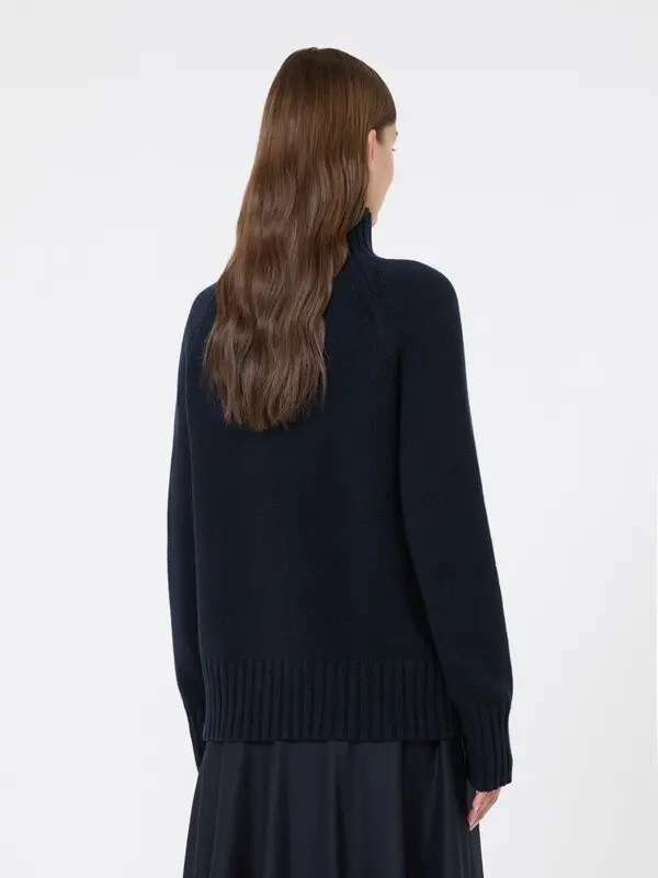 Max Mara Wool And Cashmere Yarn Polo-neck Sweater