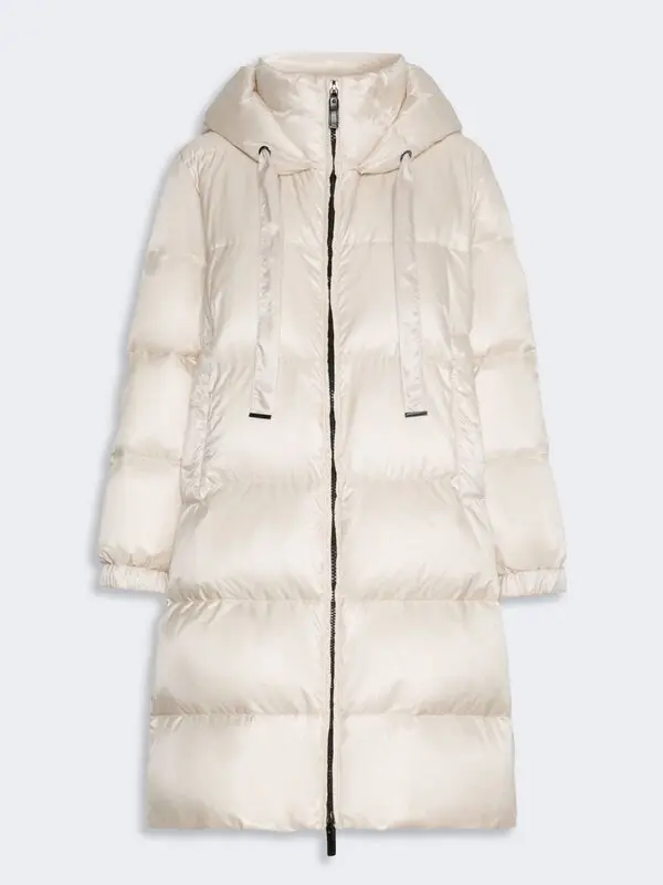Max Mara Roomy Midi Puffer In Water-repellent Quilted Fabric