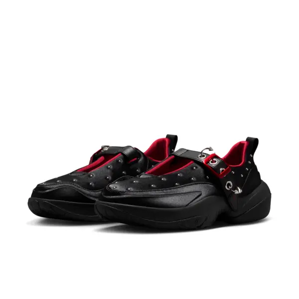 JORDAN Pointe Sneakers