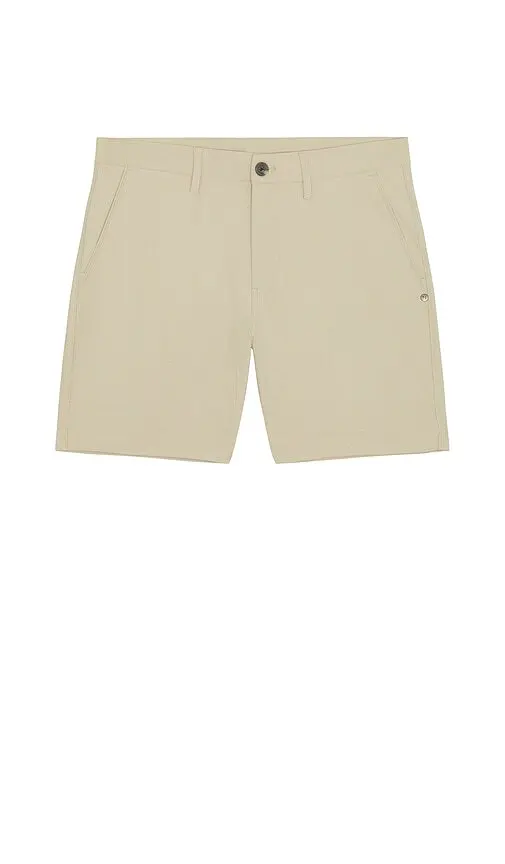 Vuori Meta 6 Short In Cream