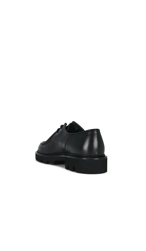 COLLEGIUM Pillar Moc-toe Derby In Black
