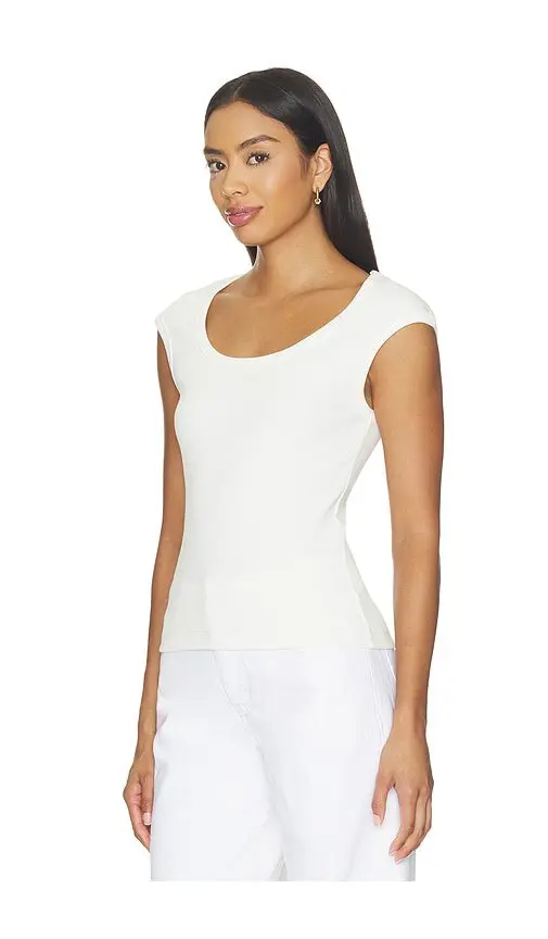 Closed Cap Sleeve T-shirt