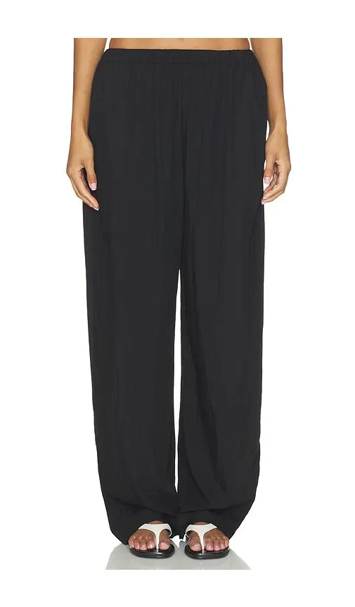 LOVERS AND FRIENDS Matilda Pant