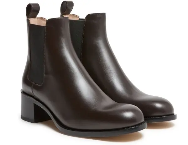 THE ROW Nobilis Chelsea Boots In Leather