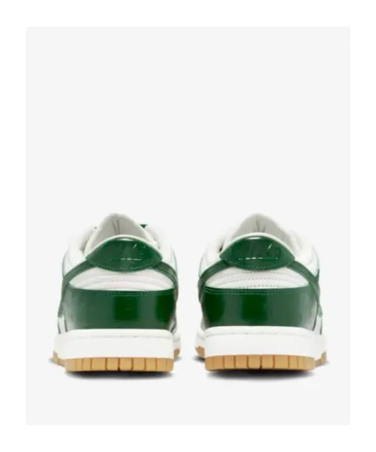 Nike Dunk Low Sneakers - Green