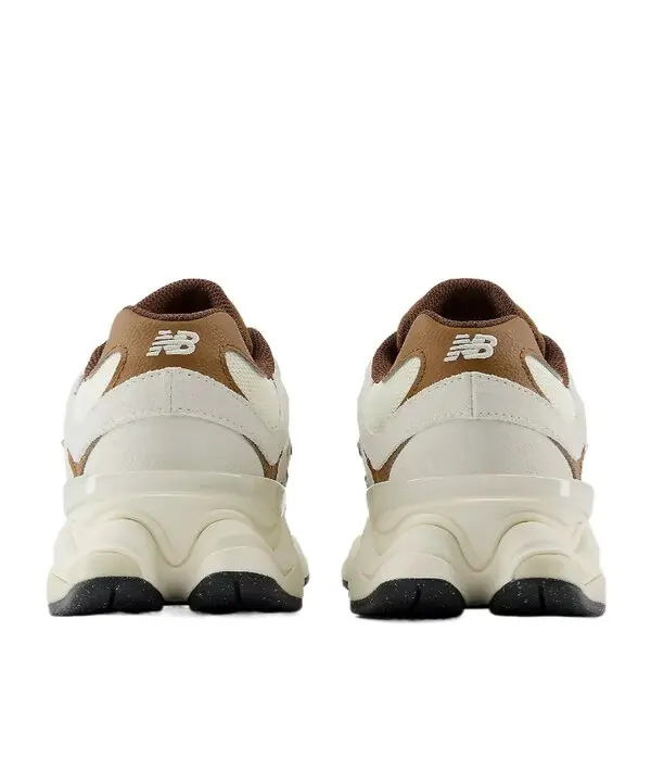NEW BALANCE 9060 Sneakers