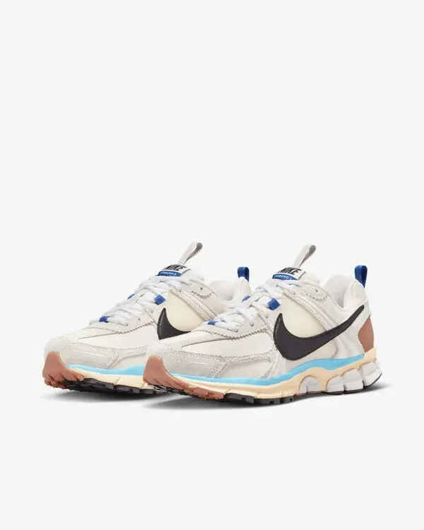 Nike Zoom Vomero 5 Lace-up Sneakers - White