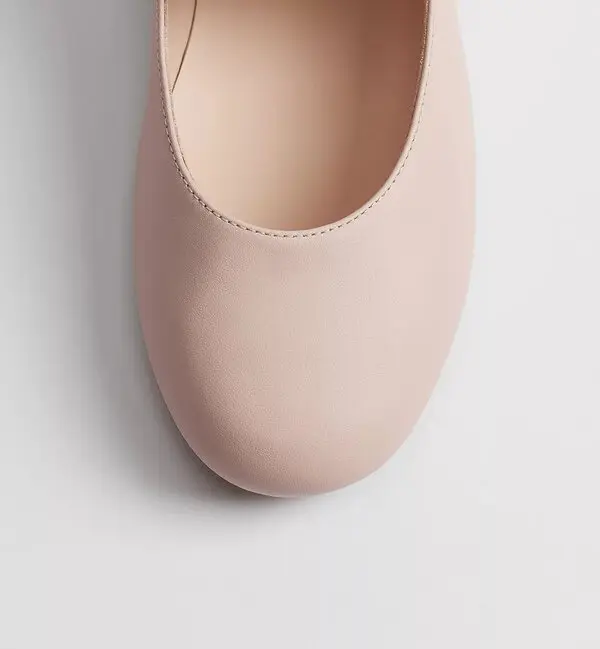 Dior Round-toe Ballet Flats
