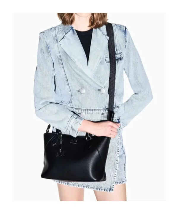 Armani Exchange Logo-charm Grained Shopping Tote Bag