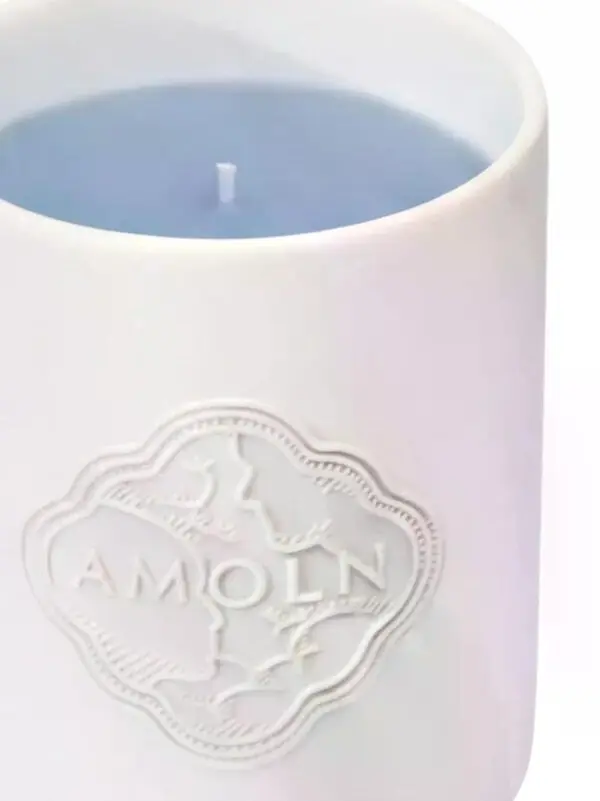 AMOLN Embossed Cylindrical Candle