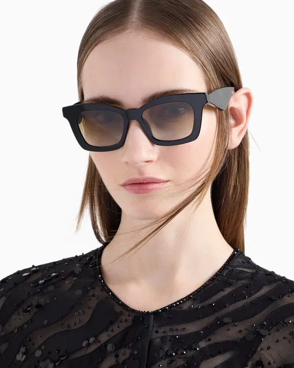 Giorgio Armani Butterfly-shaped Sunglasses - Black