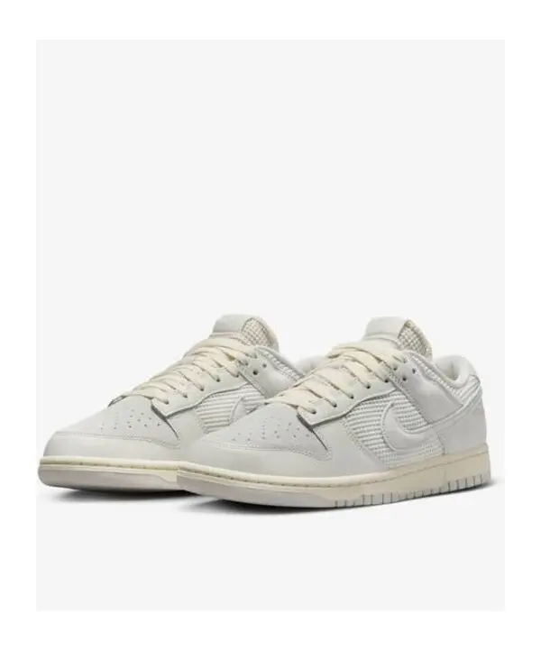 Nike Dunk Low-top Sneakers