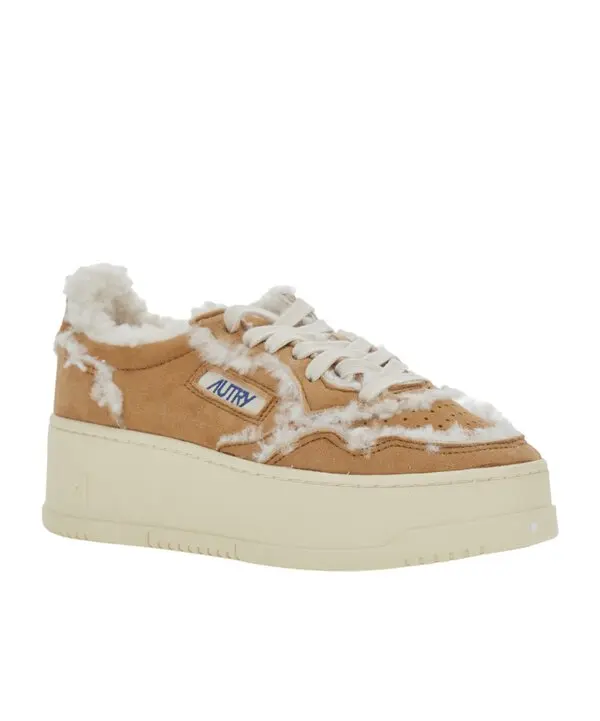 AUTRY Sneakers With High Leather Sole