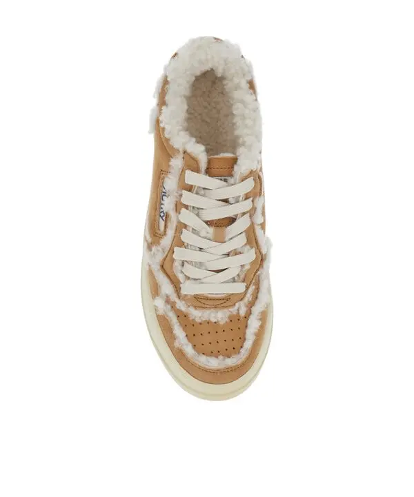 AUTRY Sneakers With High Leather Sole