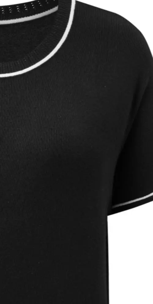 ZILPU Lightweight Soft Knit Crewneck Top With Contrast Trim - Black